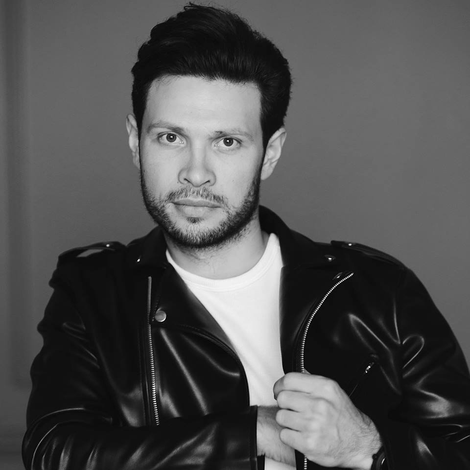 foto | Nu-și imaginează viața fără scenă. De Ziua Mondială a Teatrului ...