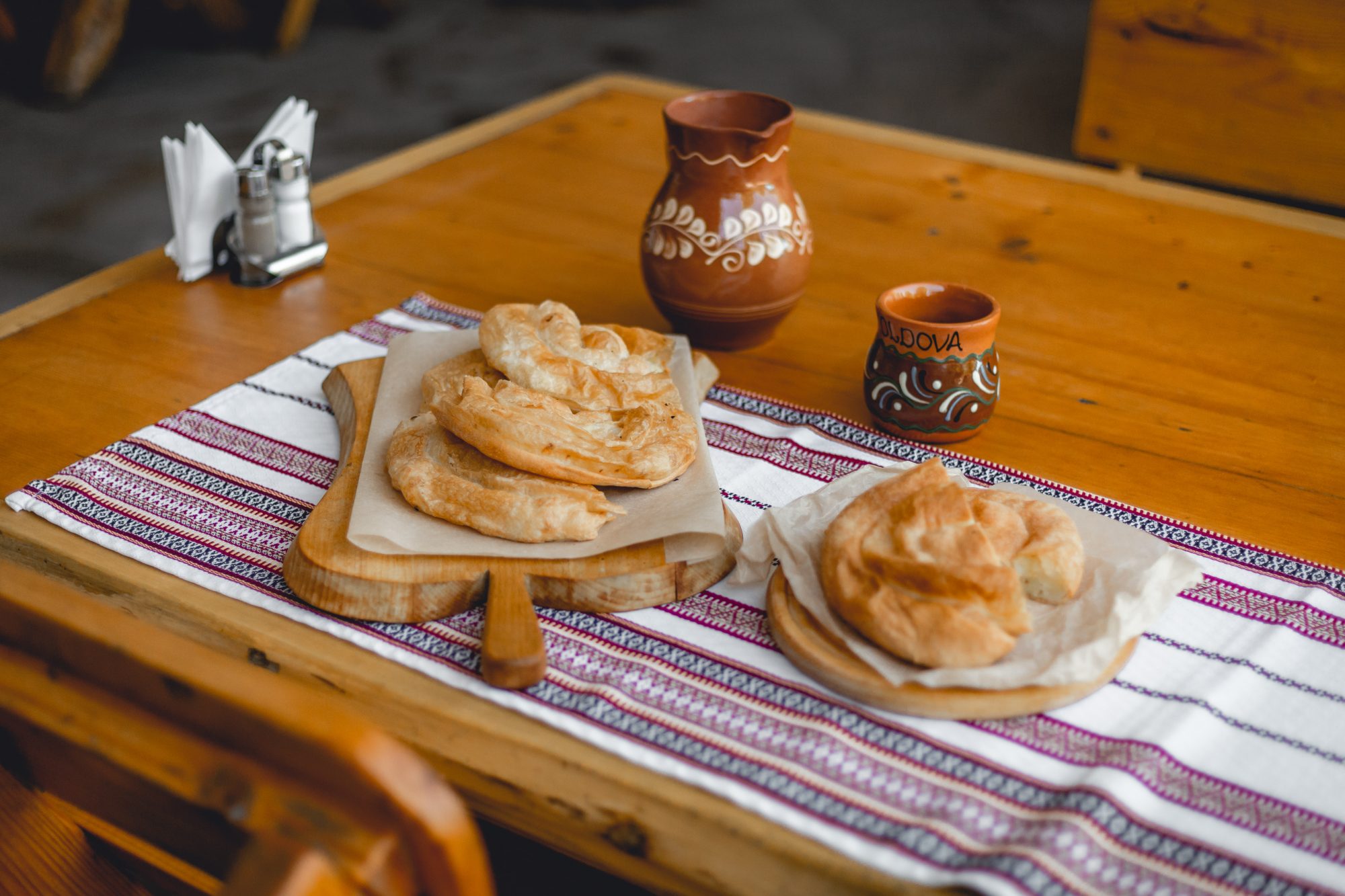 foto | Plăcinte tradiționale moldovenești: Află secretele din bucătăria ...